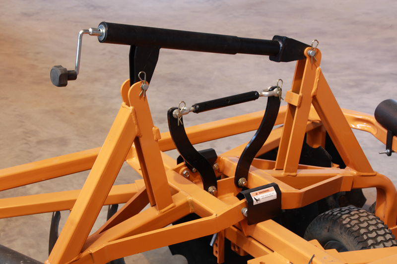 Manual lift kit: Quadivator | Iron Baltic